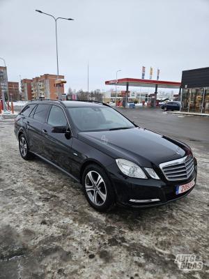 Mercedes-Benz e-200 2011 Mažeikiai, ar dzinēja tilpumu 2.10 L un nobraukumu 293 tūkst. km par 6800 €, foto 3 vietnē AUTOMOTO.COM.LV
