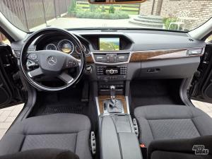 Мерседес E 200 2011 в Клайпеда, объемом двигателя 2.10 л и пробегом 279 тыс. км за 7200 €, фото 15 на AUTOMOTO.COM.LV