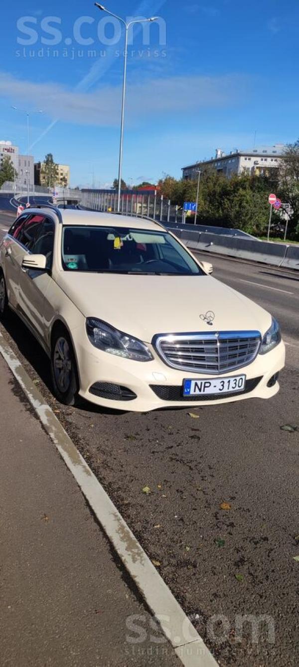 Mercedes-Benz e-200 2013 Rīga, ar dzinēja tilpumu 2.20 L un nobraukumu 353 tūkst. km par 4940 €, foto 1 vietnē AUTOMOTO.COM.LV