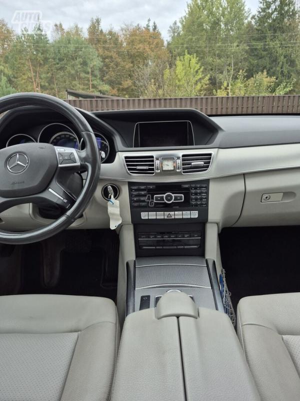 Mercedes-Benz e-200 2013 in Vilnius, with an engine capacity of 2.00 L and mileage of 205 thousand km for 8650 €, photo 10 on AUTOMOTO.COM.LV