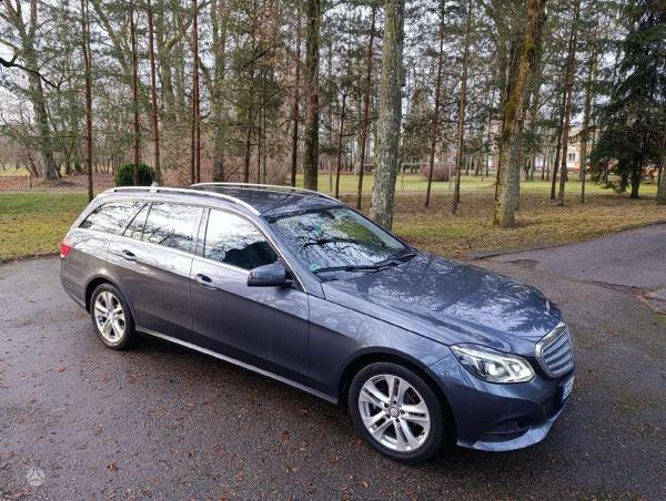 Mercedes-Benz e-200 2015 in Panevezys, with an engine capacity of 0.00 L and mileage of 316 thousand km for 8100 €, photo 4 on AUTOMOTO.COM.LV