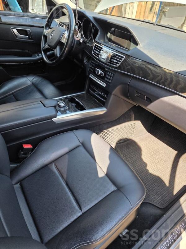 Mercedes-Benz e-200 2015 Rīga, ar dzinēja tilpumu 2.00 L un nobraukumu 464 tūkst. km par 6800 €, foto 6 vietnē AUTOMOTO.COM.LV