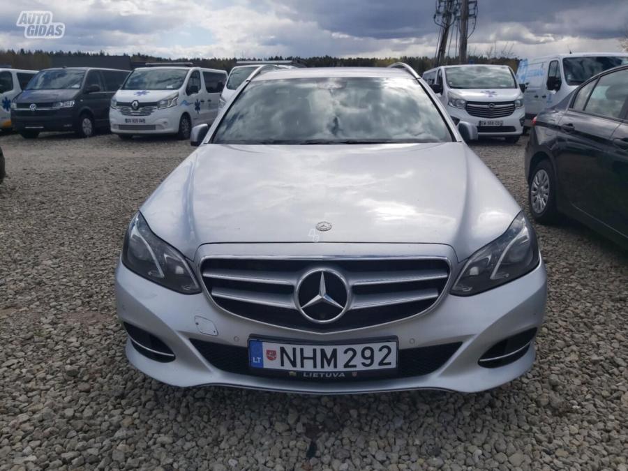Мерседес E 200 2017 в Таураге, объемом двигателя 2.20 л и пробегом 370 тыс. км за 6700 €, фото 4 на AUTOMOTO.COM.LV
