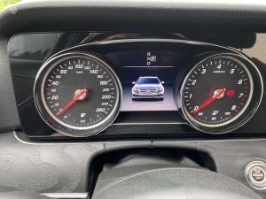 Mercedes-Benz e-200 2017 in Radviliskis, with an engine capacity of 1.99 L and mileage of 200 thousand km for 12900 €, photo 9 on AUTOMOTO.COM.LV