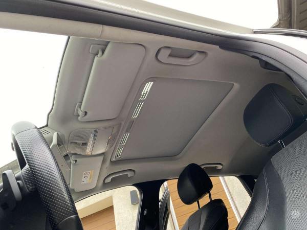 Mercedes-Benz e-200 2017 in Radviliskis, with an engine capacity of 1.99 L and mileage of 200 thousand km for 12900 €, photo 10 on AUTOMOTO.COM.LV