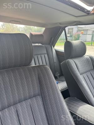Violets Mercedes-Benz e-200 1990 Preiļi, ar dzinēja tilpumu 2.00 L un nobraukumu 290 tūkst. km par 5100 €, foto 9 vietnē AUTOMOTO.COM.LV