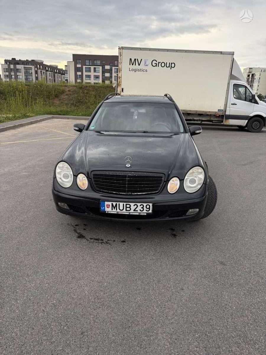 Фиолетовый Мерседес E 200 2005 в Вильнюс, объемом двигателя 1.80 л и пробегом 380 тыс. км за 2000 €, фото 8 на AUTOMOTO.COM.LV