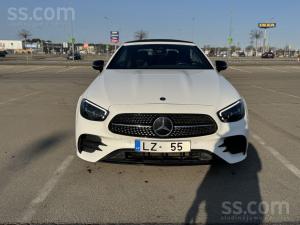 Balts Mercedes-Benz e-200 2021 Rīga, ar dzinēja tilpumu 2.00 L un nobraukumu 133 tūkst. km par 39900 €, foto 3 vietnē AUTOMOTO.COM.LV