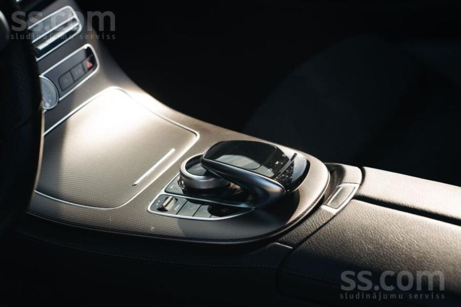 Balts Mercedes-Benz e-200 2018 Rīga, ar dzinēja tilpumu 2.00 L un nobraukumu 78 tūkst. km par 24500 €, foto 19 vietnē AUTOMOTO.COM.LV