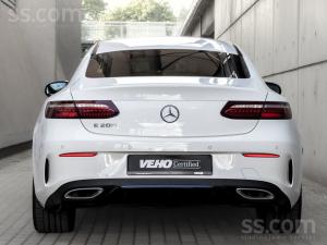 Balts Mercedes-Benz e-200 2021 Rīga, ar dzinēja tilpumu 2.00 L un nobraukumu 55 tūkst. km par 39900 €, foto 6 vietnē AUTOMOTO.COM.LV