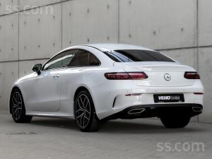 Balts Mercedes-Benz e-200 2021 Rīga, ar dzinēja tilpumu 2.00 L un nobraukumu 55 tūkst. km par 39900 €, foto 7 vietnē AUTOMOTO.COM.LV
