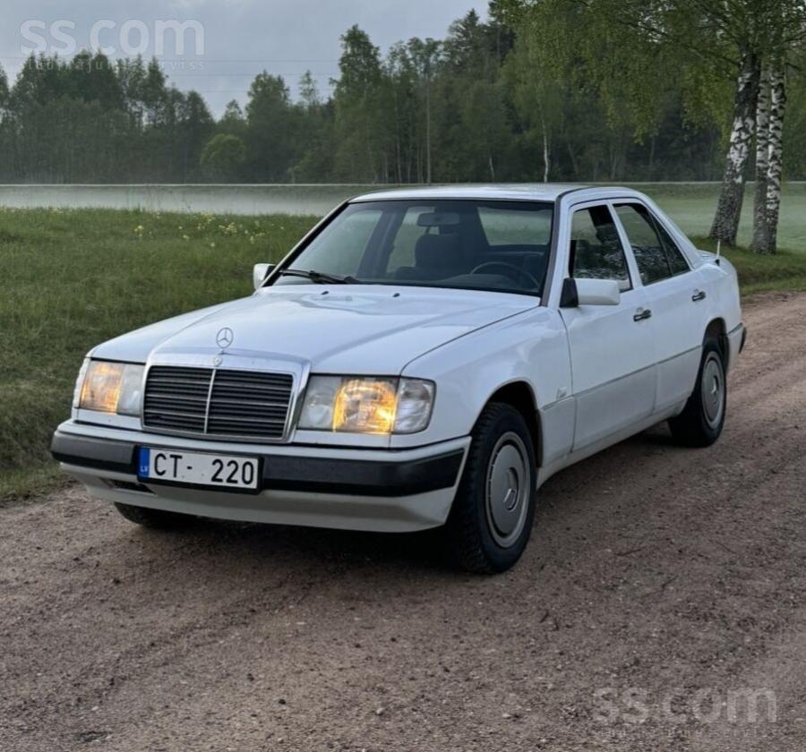Белый Мерседес E 200 1991 в Рига, объемом двигателя 2.00 л и пробегом 479 тыс. км за 2500 €, фото 1 на AUTOMOTO.COM.LV