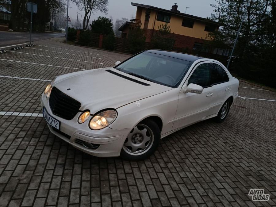 Balts Mercedes-Benz e-200 2009 Šauļi, ar dzinēja tilpumu 2.10 L un nobraukumu 595 tūkst. km par 2300 €, foto 1 vietnē AUTOMOTO.COM.LV