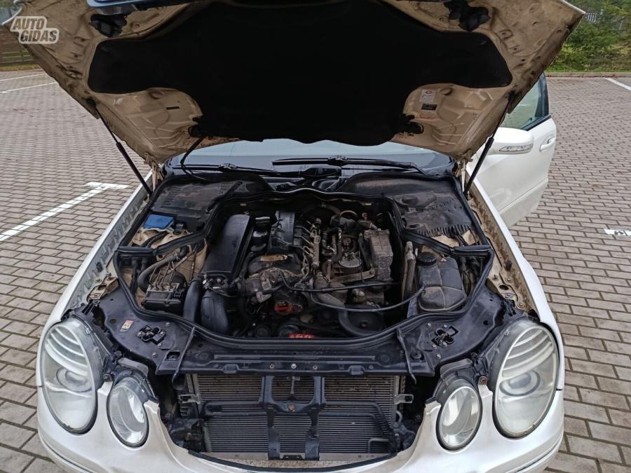 Balts Mercedes-Benz e-200 2009 Šauļi, ar dzinēja tilpumu 2.10 L un nobraukumu 595 tūkst. km par 2300 €, foto 16 vietnē AUTOMOTO.COM.LV
