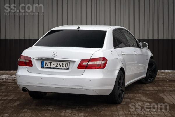 White Mercedes-Benz e-200 2009 in Talsi, with an engine capacity of 2.10 L and mileage of 0 thousand km for 4490 €, photo 7 on AUTOMOTO.COM.LV