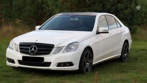 Белый Мерседес E 200 2009 в Вильнюс, объемом двигателя 2.14 л и пробегом 385 тыс. км за 5000 €, фото 3 на AUTOMOTO.COM.LV