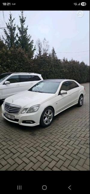 Balts Mercedes-Benz e-200 2010 Kauņa, ar dzinēja tilpumu 2.15 L un nobraukumu 510 tūkst. km par 4800 €, foto  vietnē AUTOMOTO.COM.LV