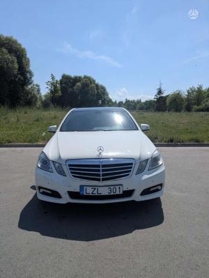 White Mercedes-Benz e-200 2010 in Panevezys, with an engine capacity of 2.14 L and mileage of 568 thousand km for 4900 €, photo  on AUTOMOTO.COM.LV