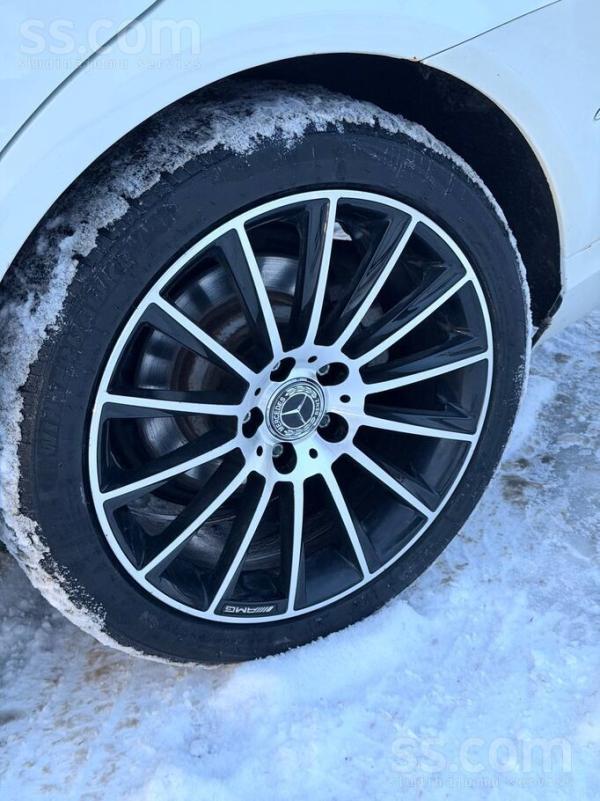 Balts Mercedes-Benz e-200 2011 Rīga, ar dzinēja tilpumu 2.00 L un nobraukumu 327 tūkst. km par 6450 €, foto 10 vietnē AUTOMOTO.COM.LV