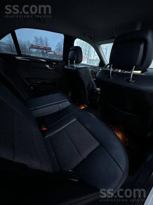 Белый Мерседес E 200 2011 в Рига, объемом двигателя 2.00 л и пробегом 327 тыс. км за 6450 €, фото 16 на AUTOMOTO.COM.LV