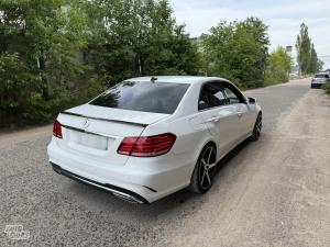 Белый Мерседес E 200 2012 в Алитус, объемом двигателя 2.00 л и пробегом 330 тыс. км за 6650 €, фото 6 на AUTOMOTO.COM.LV