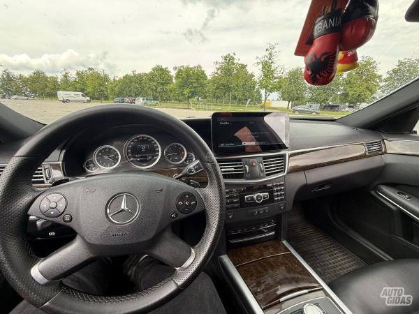 White Mercedes-Benz e-200 2012 in Alytus, with an engine capacity of 2.00 L and mileage of 330 thousand km for 6650 €, photo 11 on AUTOMOTO.COM.LV