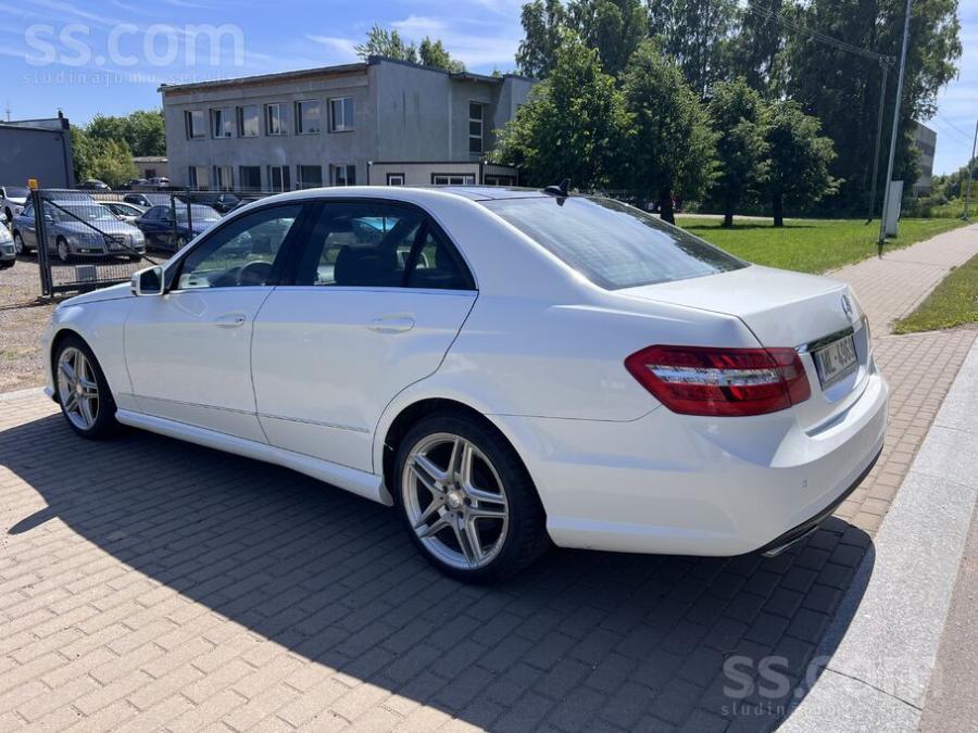 White Mercedes-Benz e-200 2013 in Limbazi, with an engine capacity of 2.20 L and mileage of 225 thousand km for 6750 €, photo 7 on AUTOMOTO.COM.LV