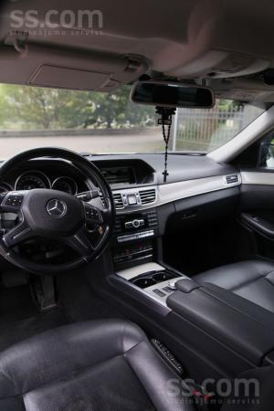 Белый Мерседес E 200 2013 в Лиепая, объемом двигателя 2.00 л и пробегом 206 тыс. км за 9350 €, фото 7 на AUTOMOTO.COM.LV