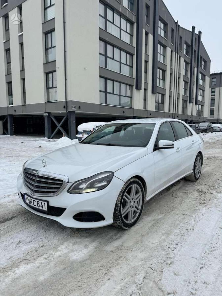 Balts Mercedes-Benz e-200 2016 Kauņa, ar dzinēja tilpumu 2.10 L un nobraukumu 439 tūkst. km par 5800 €, foto 1 vietnē AUTOMOTO.COM.LV