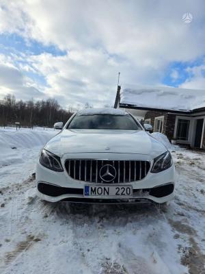White Mercedes-Benz e-200 2017 in Silale, with an engine capacity of 1.95 L and mileage of 290 thousand km for 15200 €, photo 5 on AUTOMOTO.COM.LV