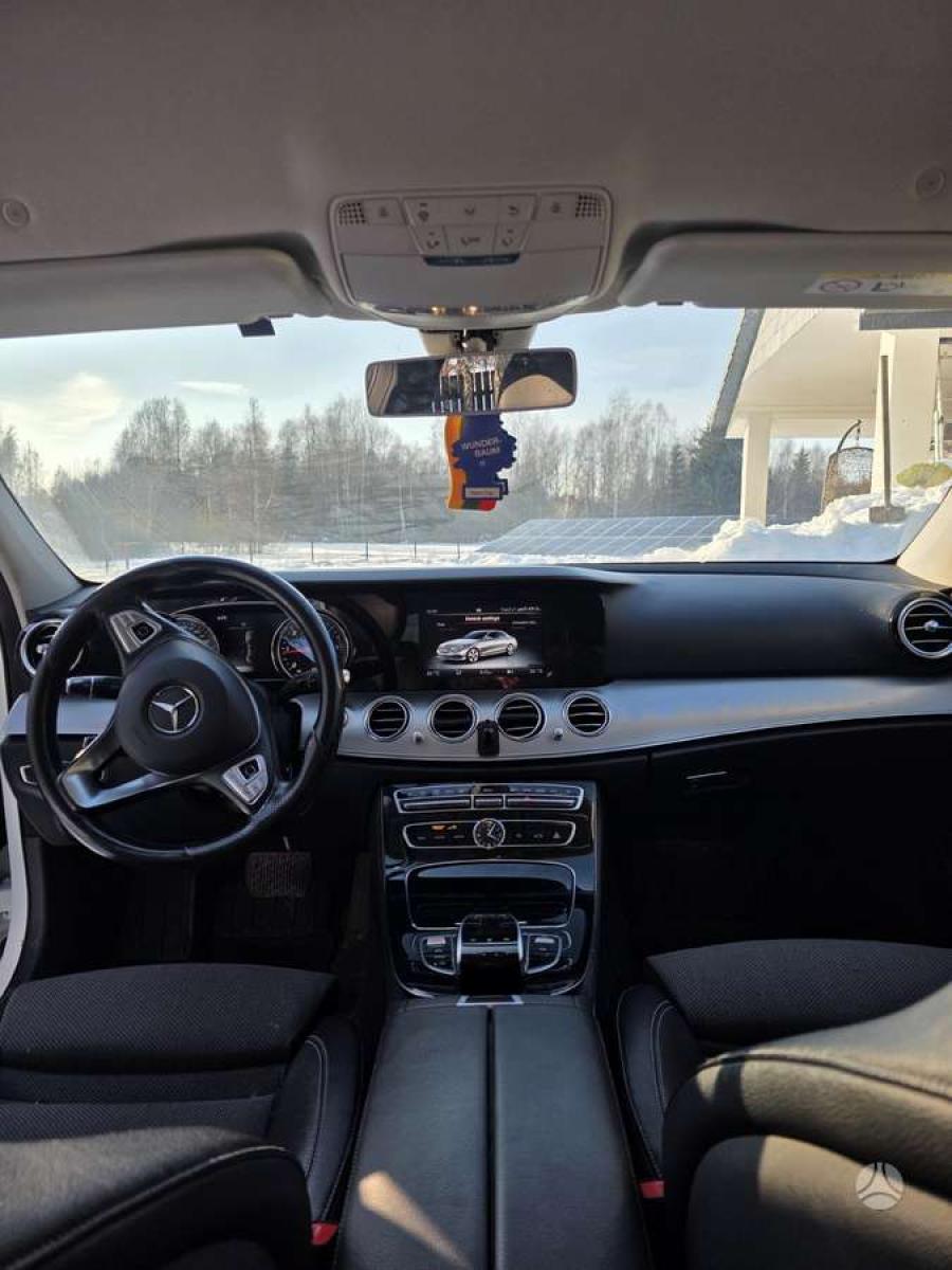 White Mercedes-Benz e-200 2017 in Silale, with an engine capacity of 1.95 L and mileage of 290 thousand km for 15200 €, photo 14 on AUTOMOTO.COM.LV