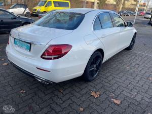 Balts Mercedes-Benz e-200 2018 Kauņa, ar dzinēja tilpumu 2.00 L un nobraukumu 58 tūkst. km par 30630 €, foto 7 vietnē AUTOMOTO.COM.LV