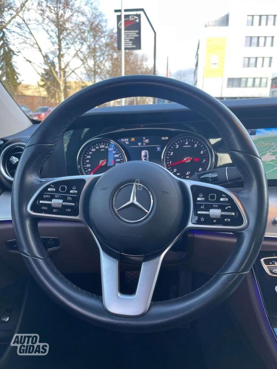 Balts Mercedes-Benz e-200 2018 Kauņa, ar dzinēja tilpumu 2.00 L un nobraukumu 58 tūkst. km par 30630 €, foto 15 vietnē AUTOMOTO.COM.LV