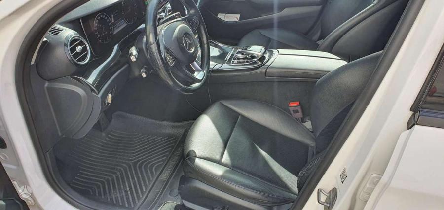 Balts Mercedes-Benz e-200 2018 Viļņa, ar dzinēja tilpumu 2.00 L un nobraukumu 343 tūkst. km par 16500 €, foto 10 vietnē AUTOMOTO.COM.LV