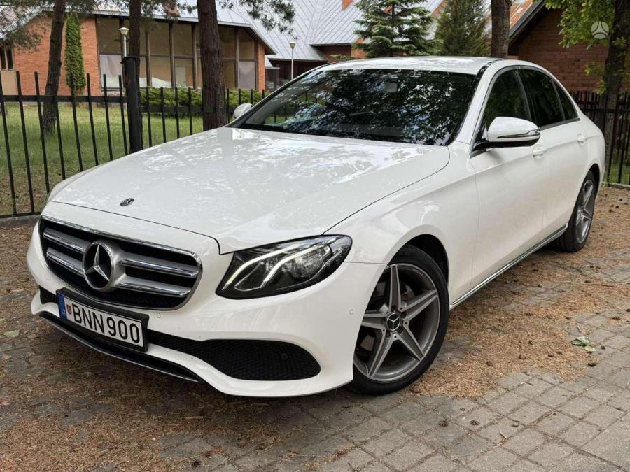 Balts Mercedes-Benz e-200 2018 Prienai, ar dzinēja tilpumu 0.00 L un nobraukumu 325 tūkst. km par 16000 €, foto 3 vietnē AUTOMOTO.COM.LV