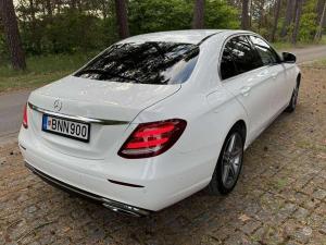 Balts Mercedes-Benz e-200 2018 Prienai, ar dzinēja tilpumu 0.00 L un nobraukumu 325 tūkst. km par 16000 €, foto 5 vietnē AUTOMOTO.COM.LV