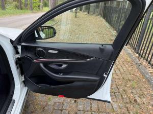 Balts Mercedes-Benz e-200 2018 Prienai, ar dzinēja tilpumu 0.00 L un nobraukumu 325 tūkst. km par 16000 €, foto 14 vietnē AUTOMOTO.COM.LV