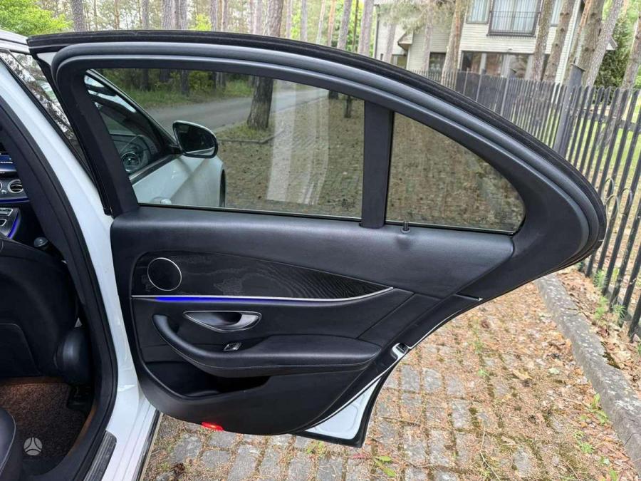 Balts Mercedes-Benz e-200 2018 Prienai, ar dzinēja tilpumu 0.00 L un nobraukumu 325 tūkst. km par 16000 €, foto 15 vietnē AUTOMOTO.COM.LV