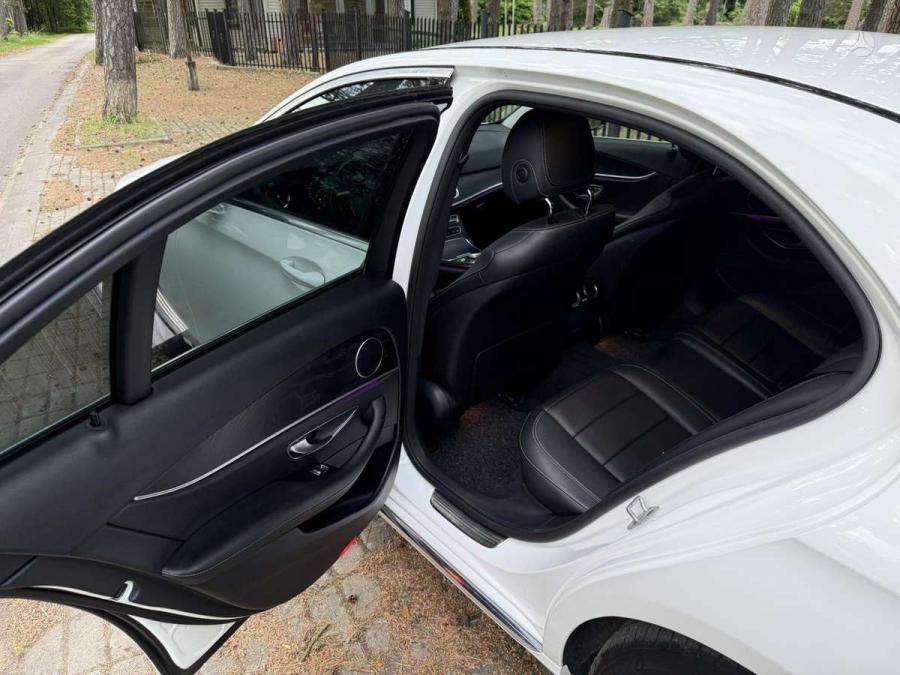 Balts Mercedes-Benz e-200 2018 Prienai, ar dzinēja tilpumu 0.00 L un nobraukumu 325 tūkst. km par 16000 €, foto 18 vietnē AUTOMOTO.COM.LV