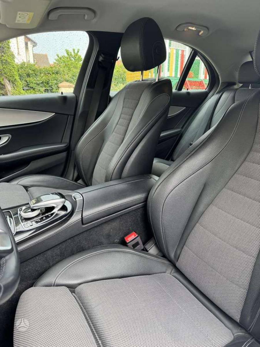 White Mercedes-Benz e-200 2018 in Klaipeda, with an engine capacity of 1.95 L and mileage of 120 thousand km for 17500 €, photo 7 on AUTOMOTO.COM.LV