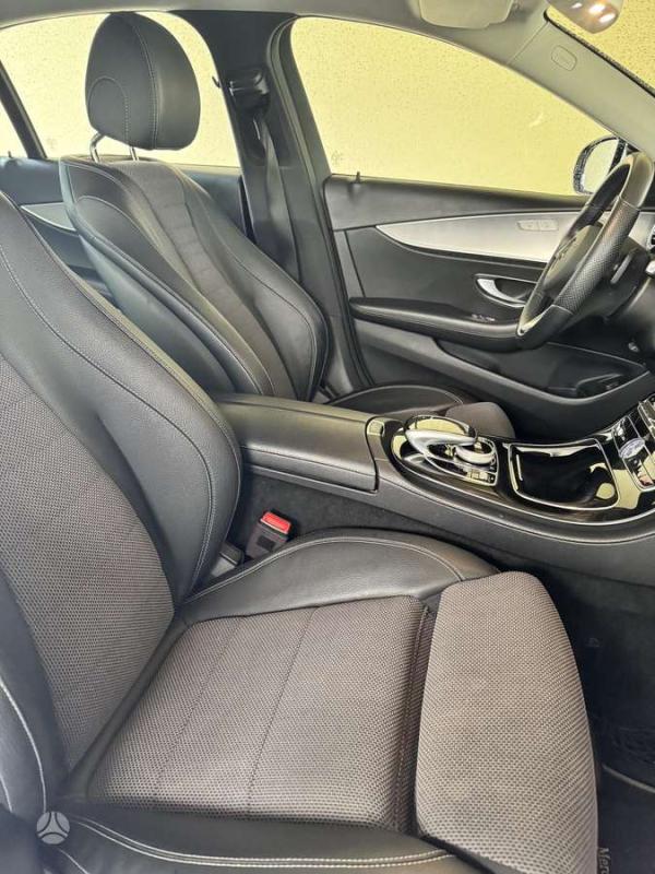 White Mercedes-Benz e-200 2018 in Klaipeda, with an engine capacity of 1.95 L and mileage of 120 thousand km for 17500 €, photo 10 on AUTOMOTO.COM.LV