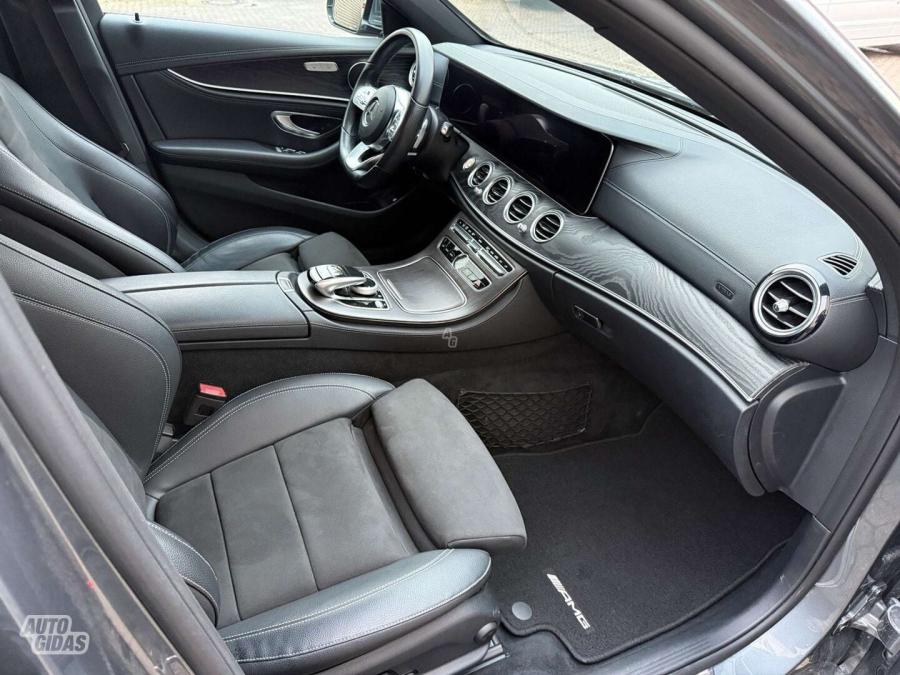 Balts Mercedes-Benz e-200 2019 Kauņa, ar dzinēja tilpumu 2.00 L un nobraukumu 67 tūkst. km par 30278 €, foto 4 vietnē AUTOMOTO.COM.LV