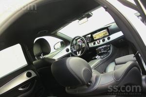 Белый Мерседес E 200 2019 в Рига, объемом двигателя 2.00 л и пробегом 78 тыс. км за 27500 €, фото 22 на AUTOMOTO.COM.LV