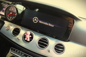 Белый Мерседес E 200 2019 в Рига, объемом двигателя 2.00 л и пробегом 78 тыс. км за 27500 €, фото 30 на AUTOMOTO.COM.LV