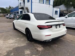 Balts Mercedes-Benz e-200 2021 Kauņa, ar dzinēja tilpumu 1.60 L un nobraukumu 86 tūkst. km par 16900 €, foto 5 vietnē AUTOMOTO.COM.LV