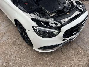 Balts Mercedes-Benz e-200 2021 Kauņa, ar dzinēja tilpumu 1.60 L un nobraukumu 86 tūkst. km par 16900 €, foto 10 vietnē AUTOMOTO.COM.LV