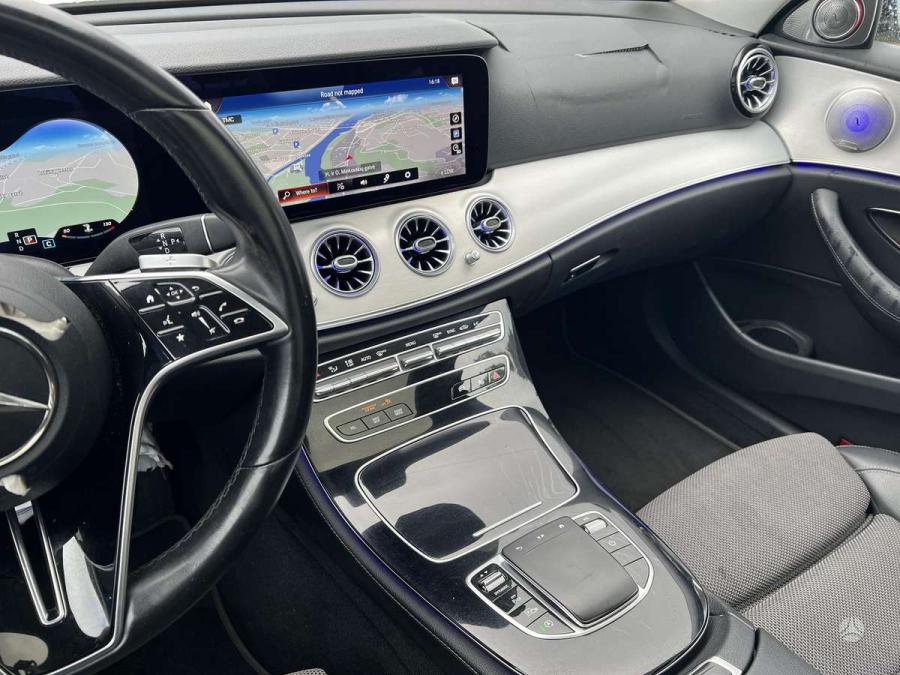 Balts Mercedes-Benz e-200 2021 Kauņa, ar dzinēja tilpumu 1.60 L un nobraukumu 86 tūkst. km par 16900 €, foto 21 vietnē AUTOMOTO.COM.LV