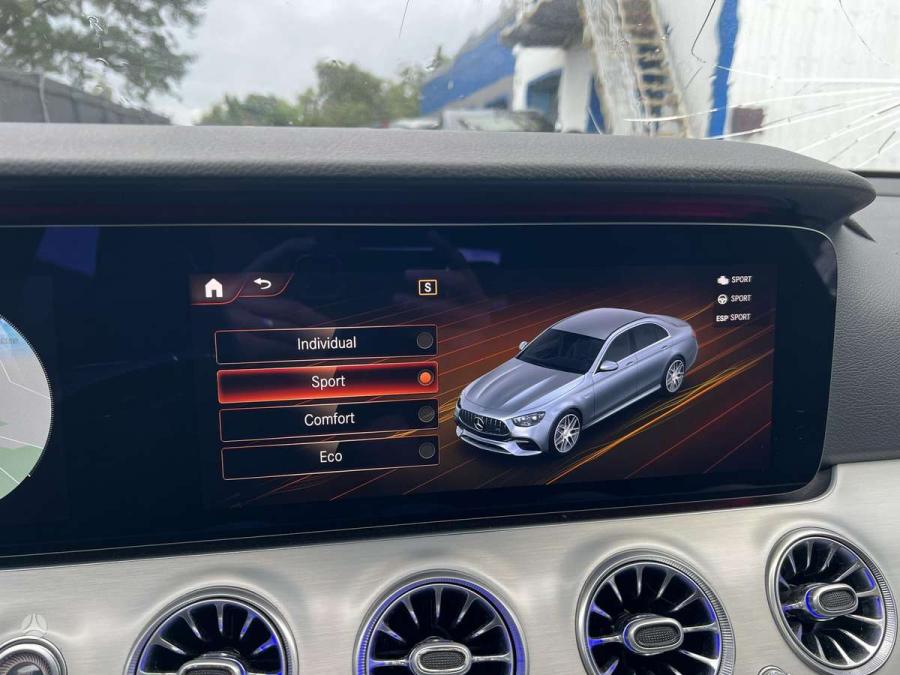 Белый Мерседес E 200 2021 в Каунас, объемом двигателя 1.60 л и пробегом 86 тыс. км за 15900 €, фото 31 на AUTOMOTO.COM.LV