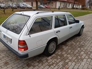 White Mercedes-Benz e-200 1993 in Balvi, with an engine capacity of 2.00 L and mileage of 0 thousand km for 3777 €, photo 3 on AUTOMOTO.COM.LV