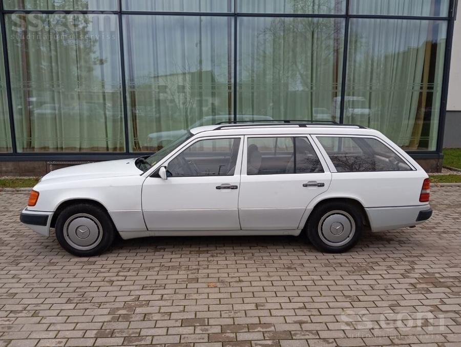 White Mercedes-Benz e-200 1993 in Balvi, with an engine capacity of 2.00 L and mileage of 0 thousand km for 3777 €, photo 6 on AUTOMOTO.COM.LV